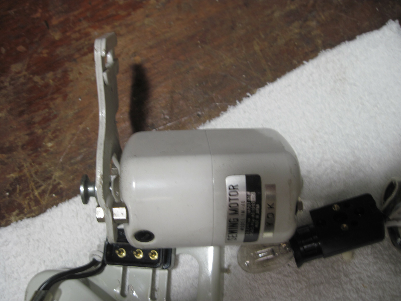 J C Penney 6910 Sewing Machine Motor Light On/Off Switch YDK YM-40 JC ...