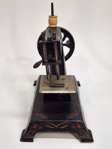 Old 1900s F.W. Muller Germany Childs Toy Sewing Machine Model #10 | eBay