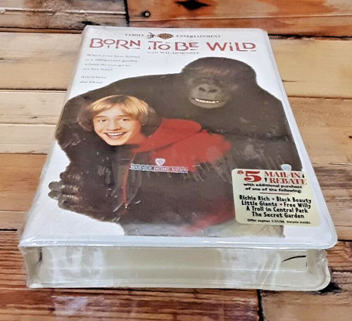 Born To Be Wild VHS VCR Video Tape New / Sealed Peter Boyle Clamshell ...