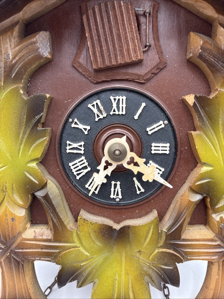 Vintage Musical Cuckoo Clock Regula 25-75 Made In West Germany Color ...