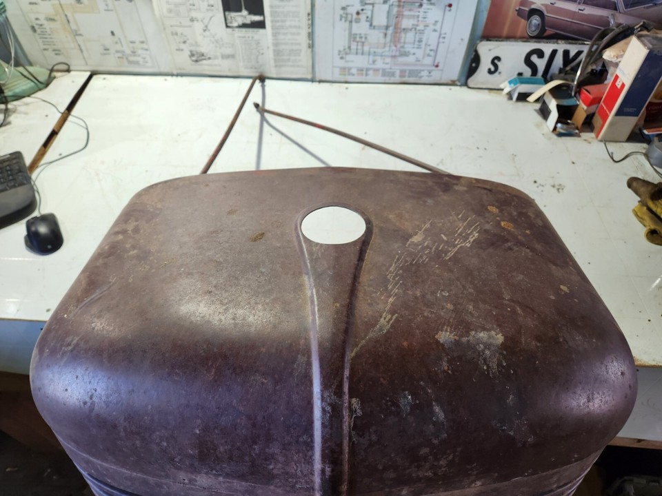 McCormick Farmall W9 Tractor ORIGINAL IH front nose cone grill w ...
