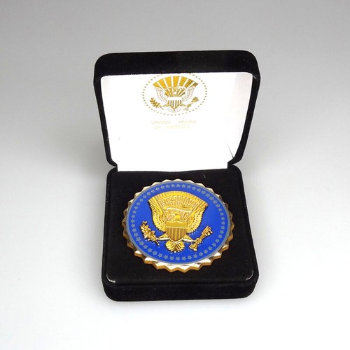 US Presidential Service Metal Badge Pin Insignia With Box | eBay