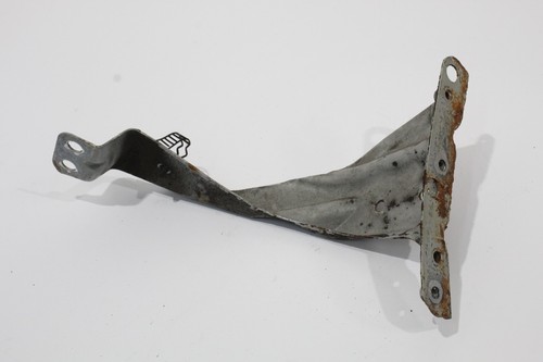 Audi A4 Cabriolet 8H B7 NS Left Front Wing to Bumper Bracket Guide ...
