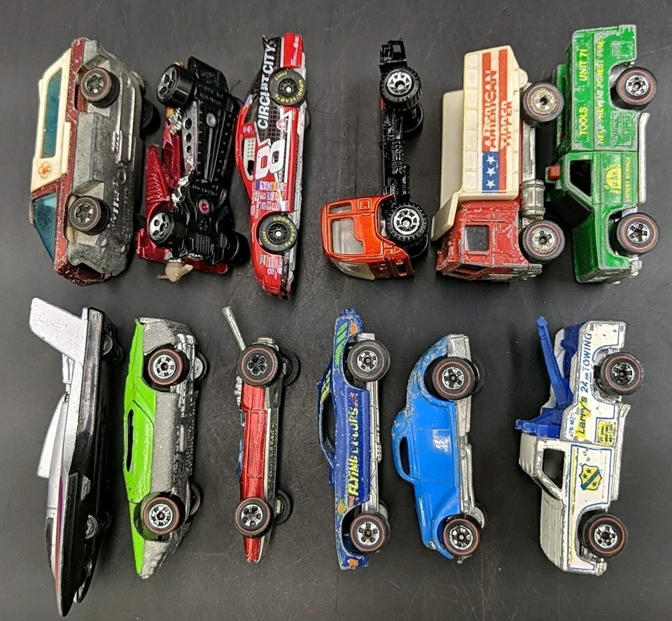 Mattel 1967 Hot Wheels Rally Case Holding 12 Cars Trucks Vehicles + REDLINES | eBay