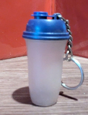 Tupperware Keychain Mini Quick Shake | eBay