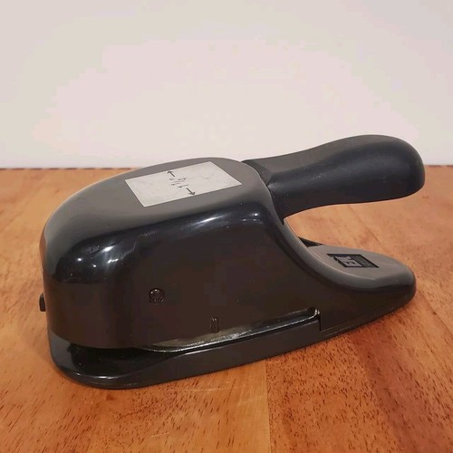 Stampin Up! Punches 1 1/4" SQUARE Whale Tail Punch | eBay