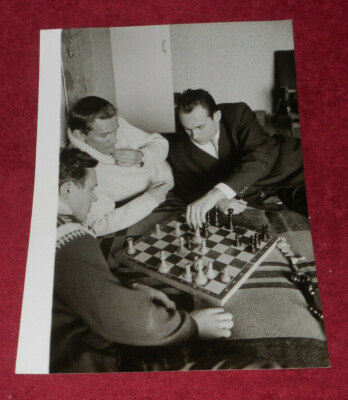 Vintage Press Photo World High Jump Record Holder Valeriy Brumel Plays ...