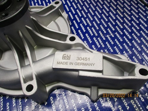 VOLVO D13 MACK MP8 water pump 85151109 24152058 made in Germany | eBay