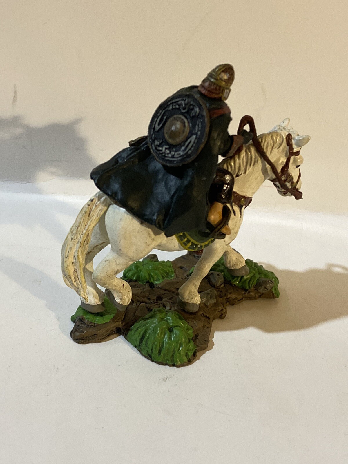 2003 Hobbit Merry in Rohan Armor on pony Lord of the Rings Warriors ...