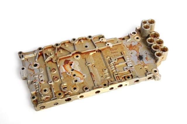 Automatic Transmission Valve Body-Upper Control Valve Body 24240840 for ...