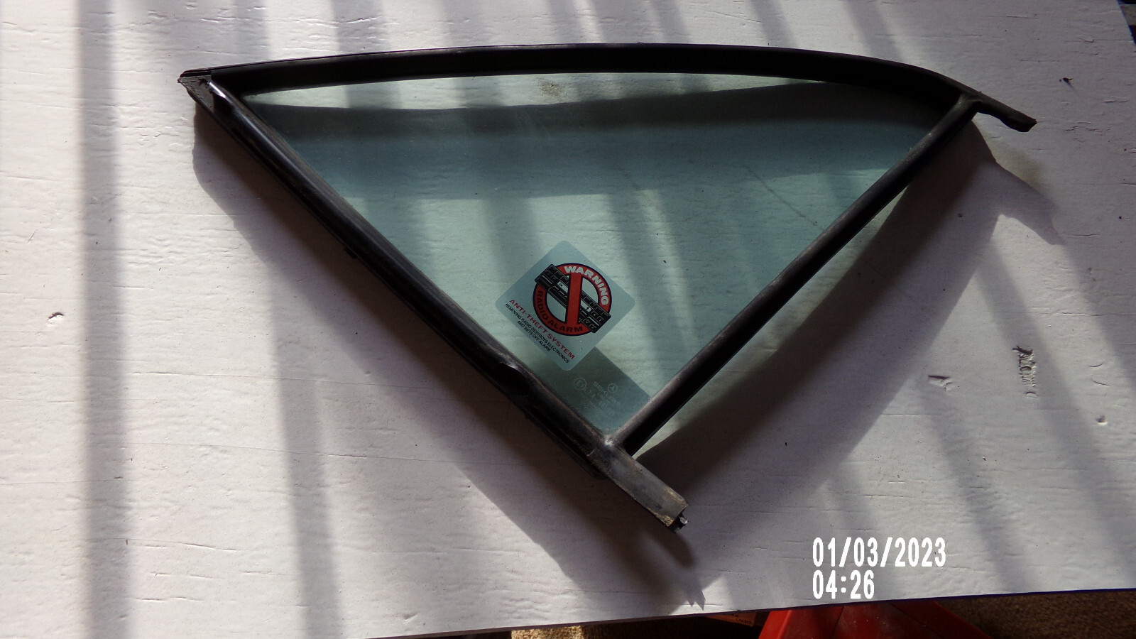 Mercedes Benz 1987 560 SEL 4 Door Rear Passenger Vent Window Glass W ...