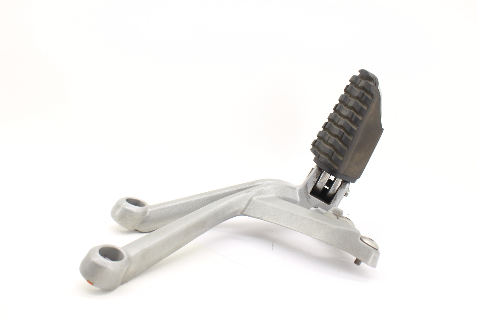 2012-2015 TRIUMPH TIGER 1200 RIGHT REARSET FOOT PEG BRACKET T2086981 ...