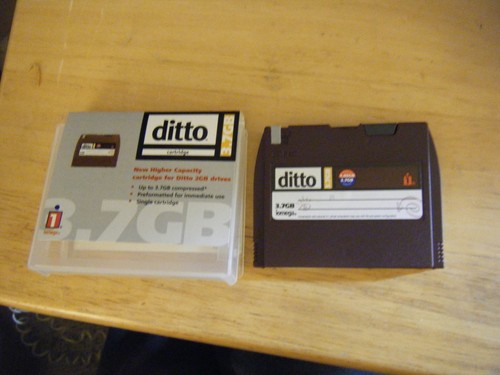Vintage Iomega Ditto 3.75 Compressed/1.85 Uncompressed Storage ...