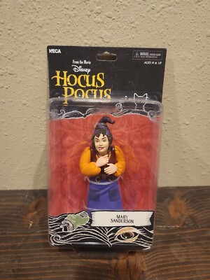 NECA Hocus Pocus Mary Sanderson Scale Action Figure – Toony Classics ...