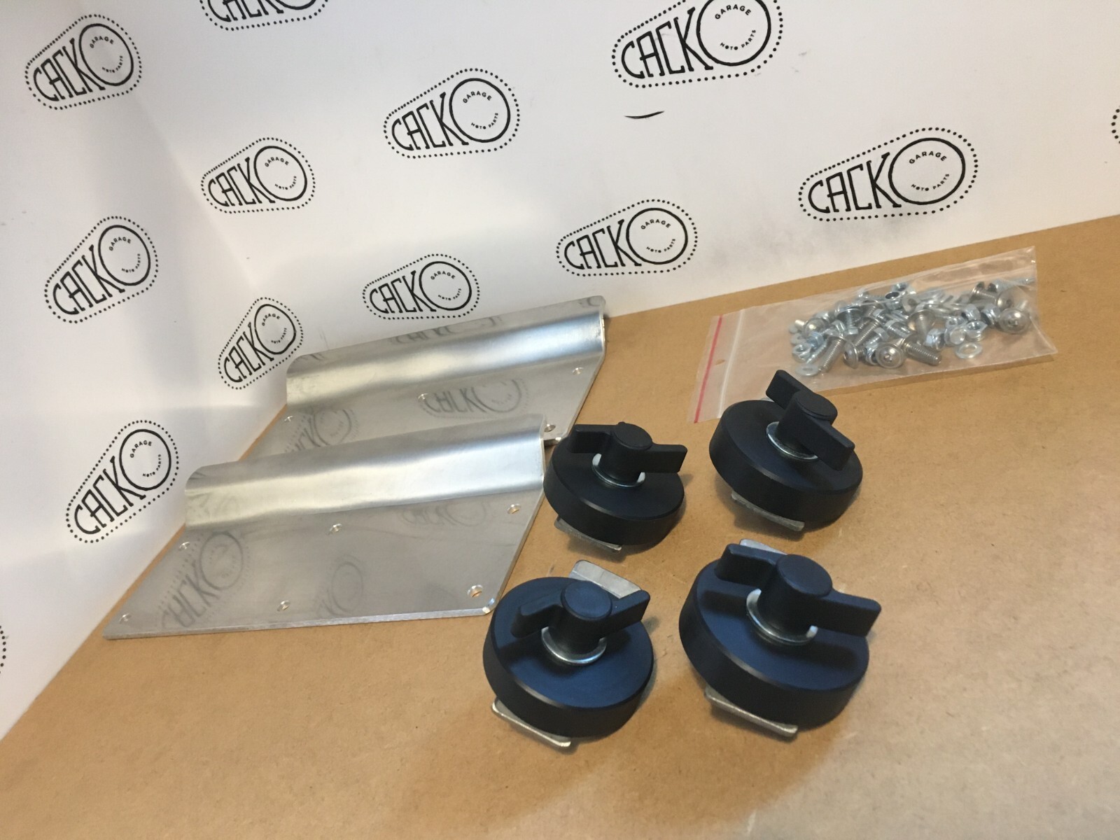 FITTING MOUNTING KIT MOTORCYCLE ALUMINIUM SIDE PANNIERS UNIVERSAL ...