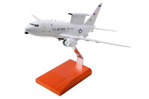 USAF Boeing E-7 AEW&C Wedgetail Tinker AFB Desk Display 1/100 Model XX ...