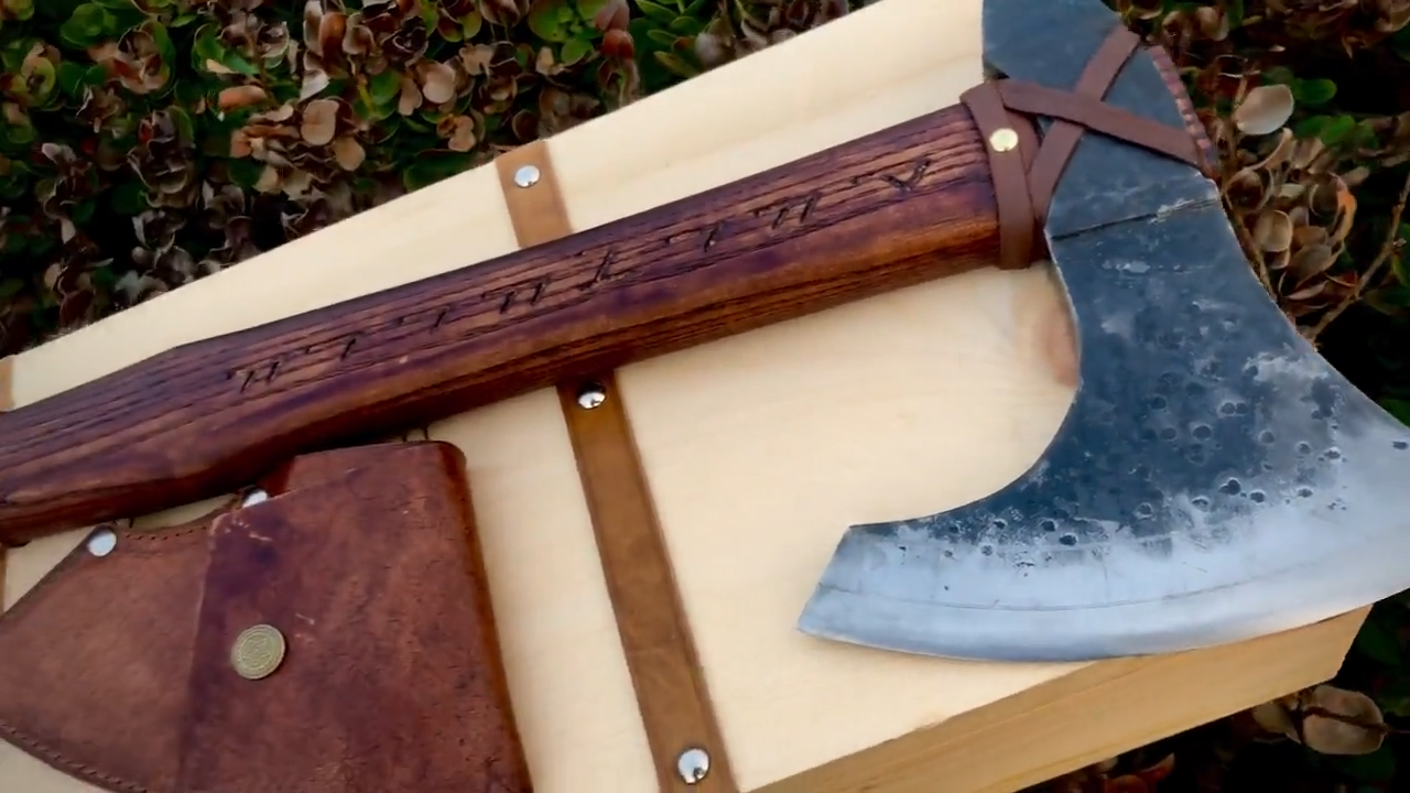 Valkyrie axe with Personalized Engraved wooden Box, Christmas Gift for ...