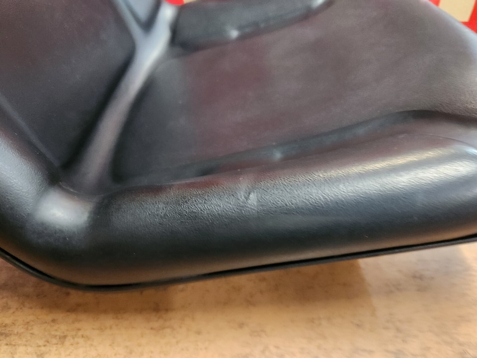 Toro Wheel Horse 1644HXL Model 71196 Lawn Tractor Seat 92-6511 | eBay