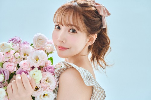 Photo book Mikami Yua Lovepara /w Autographed checkered photo takeshobo ...