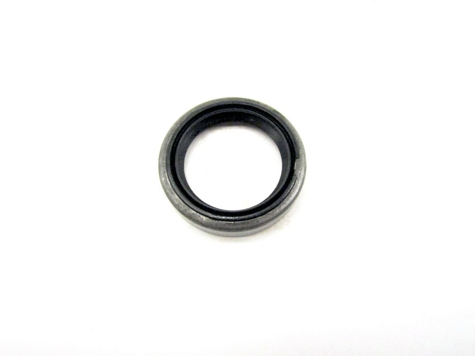 Front Axle Shaft T-Type Oil Seal for 1969-1990 Toyota Land Cruiser ...