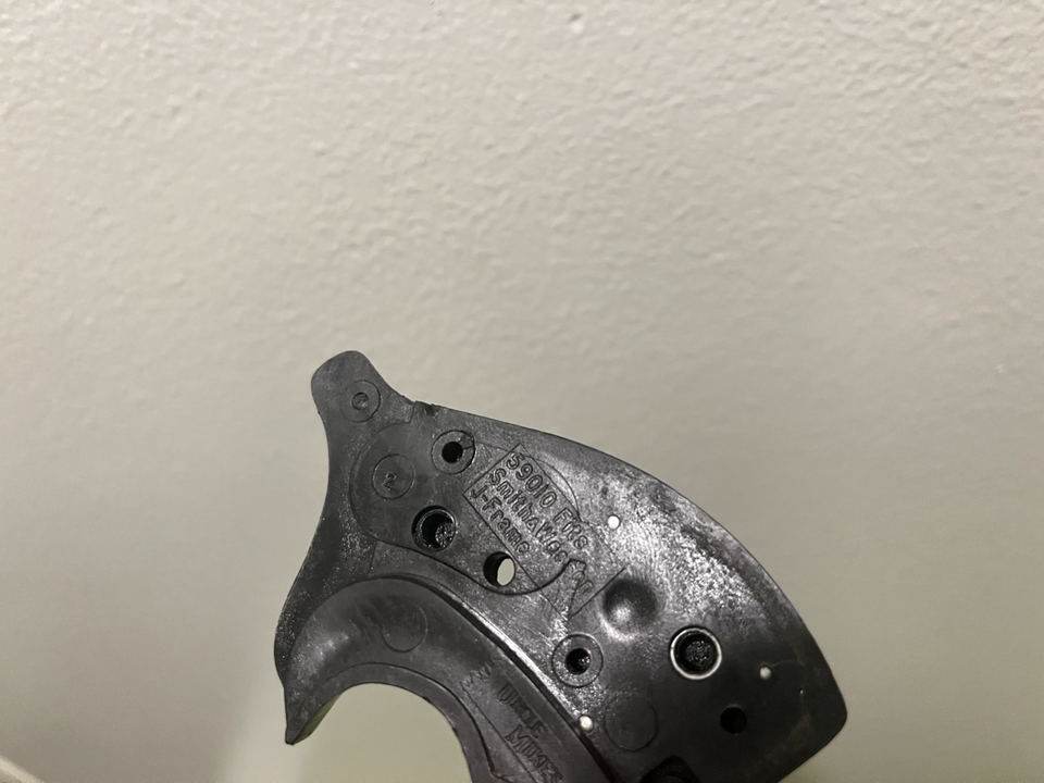 USED ROUGH UNCLE MIKES SMITH & WESSON J FRAME RUBBER GRIPS 59010 ROUND ...