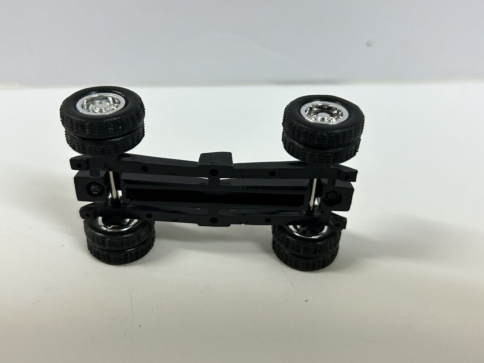 1:64 Scale Dually Tires Rims Axles For Semi Rig Hauler Or Trailer | eBay