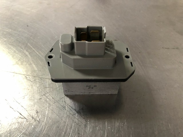 Land Rover Lr3 OEM Blower Motor Control Relay Resistor Module DENSO (05 ...