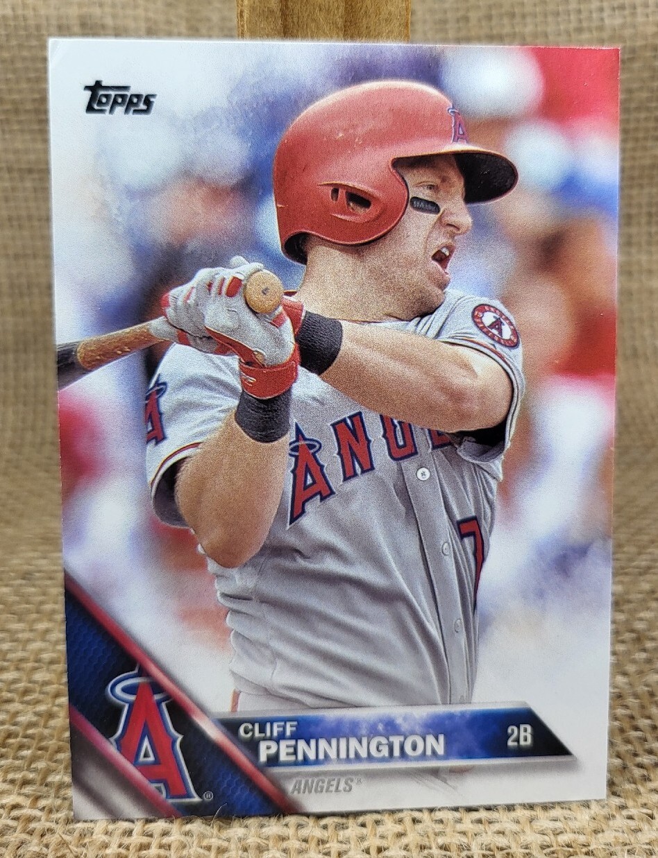 2016 Topps Series 2 Cliff Pennington Baseball Card #559 Angels FREE S&H ...