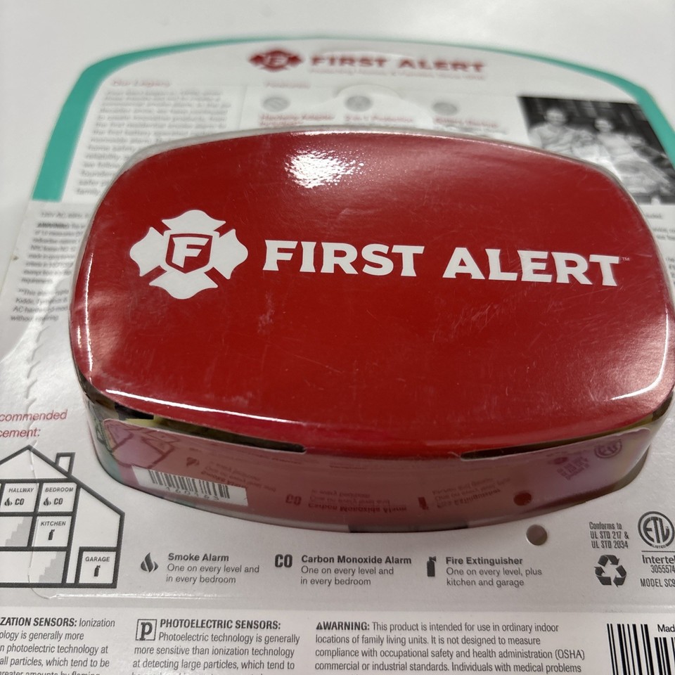First Alert SC9120B 2-In-1 Hardwired Smoke & Carbon Monoxide Combo ...