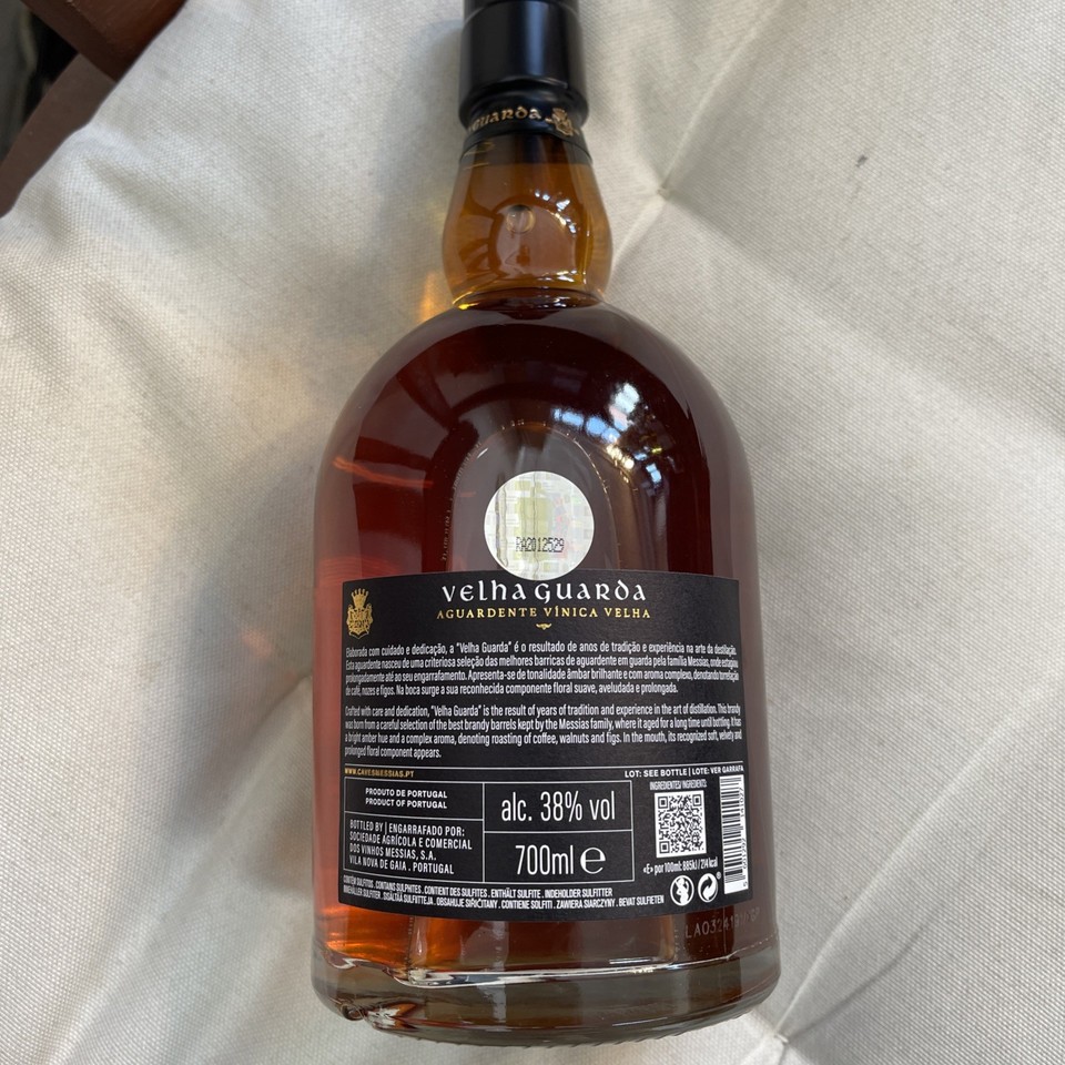 Kellerauflösung 1x700ml Velha guarda Aguardente Velha 38%gereift Brandy ...