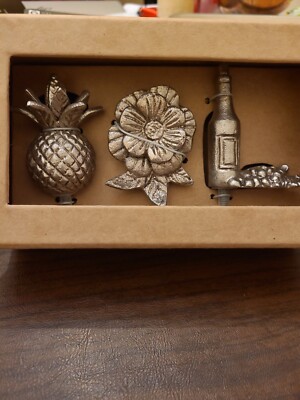 Pineapple, Flower, Wine Bottle Artisan Tokens For Use With wood Demdaco ...