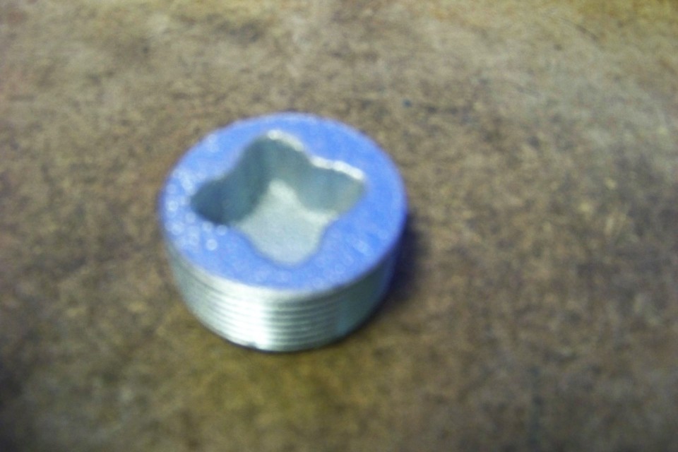 O-Z/GEDNEY PLG125R Explosion-Proof, Threaded Plug Recessed Malleable ...