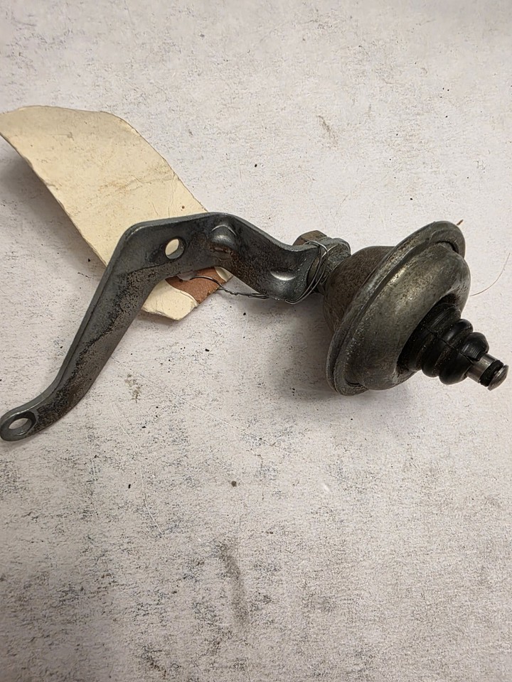ORIGINAL 1951-56 FORD F100 DASHPOT WITH BRACKET | eBay