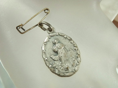 Nice Vintage 1940s-50s Signed Italy Virgin Mary & Jesus 2 Sided Pin ...