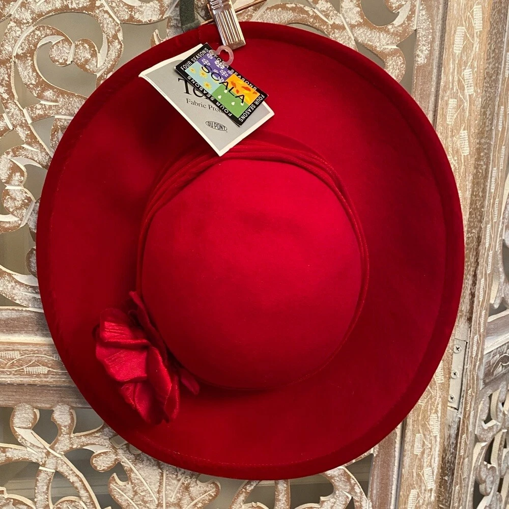 Red Boater Hat – The Shop Dalby