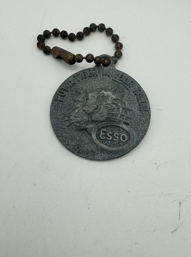 Vintage Esso Key Chain Fob Happy Motoring Key Club "Put a Tiger in Your ...