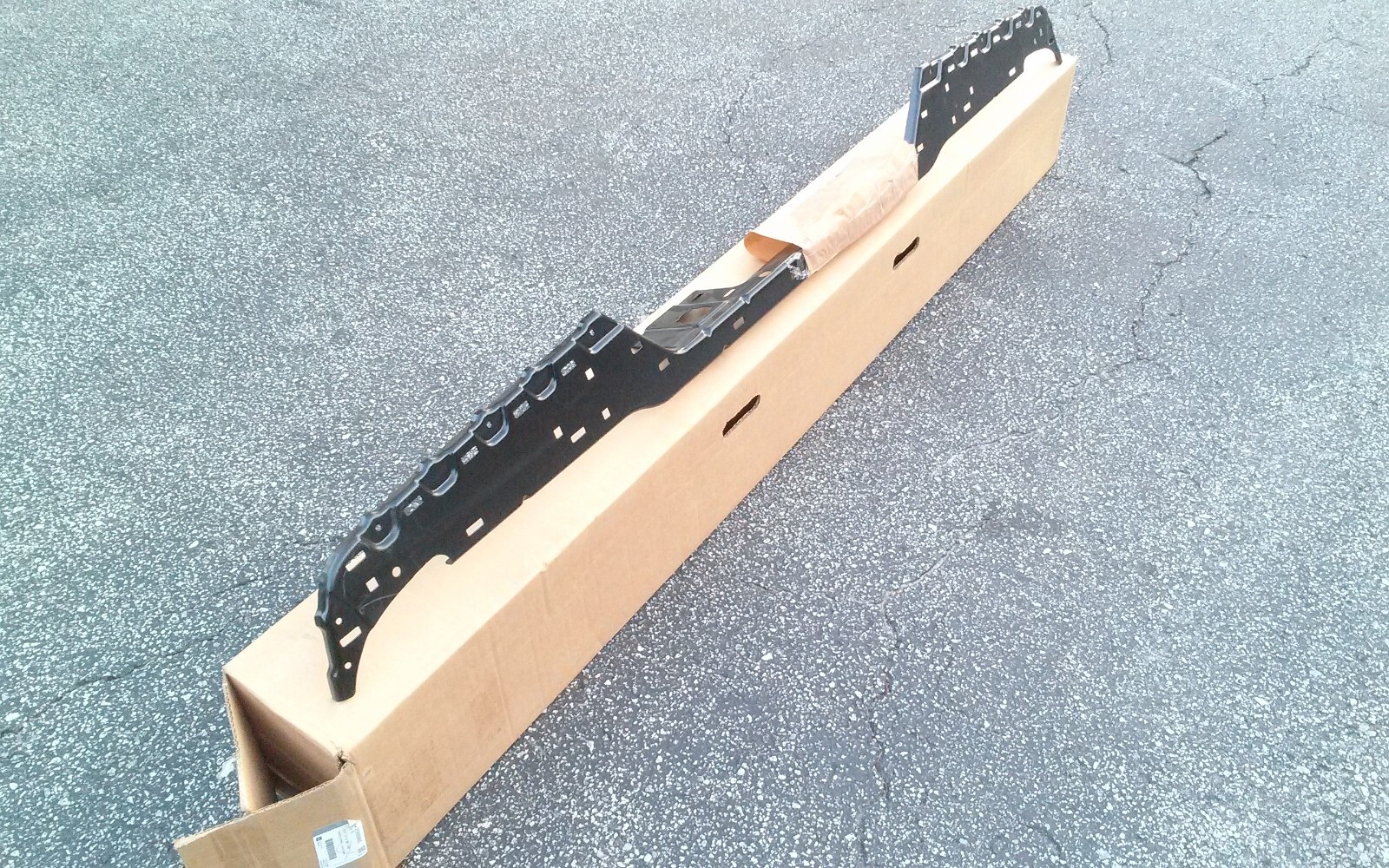 OEM Genuine GM Rear Bumper Step Face Bar 07-14 Silverado Sierra ...