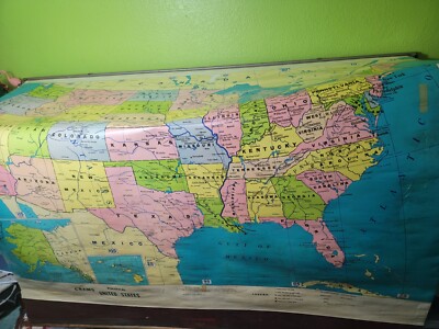 World Maps - Vintage Pull Down Map