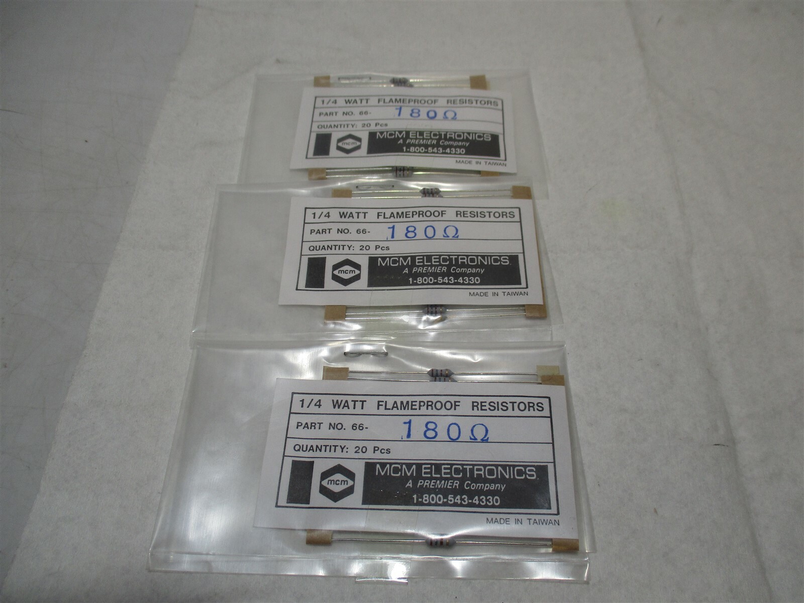 MCM Electronics (66-180) 20 Pack 1/4 Watt 180Ω Flameproof Resistors ...