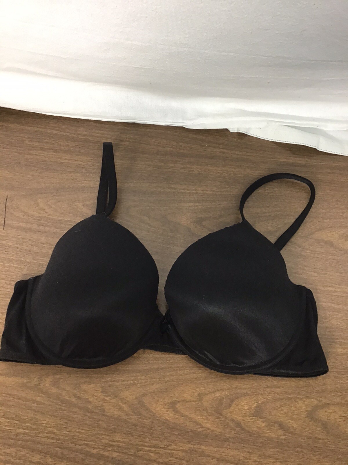 victoria secret body by victoria bra size 38C V251 | eBay