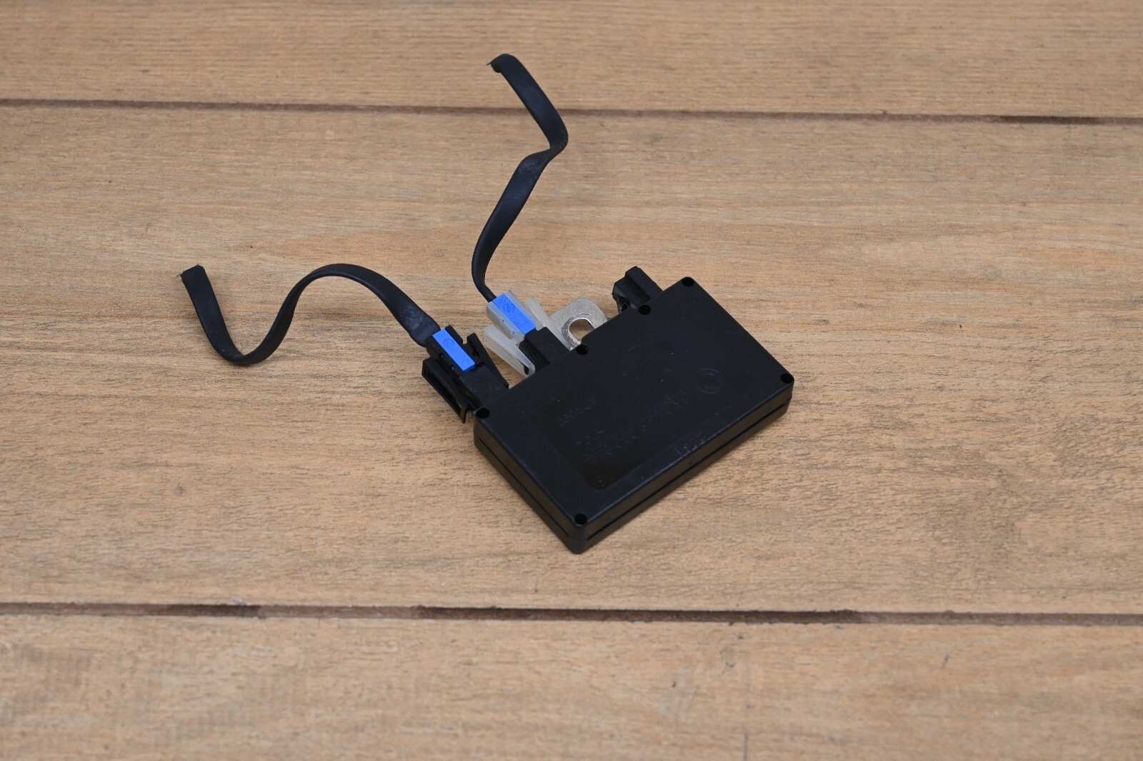 99-06 BMW E46 E65 330 325 M3 Antenna Amplifier Diversity AMP Trap ...