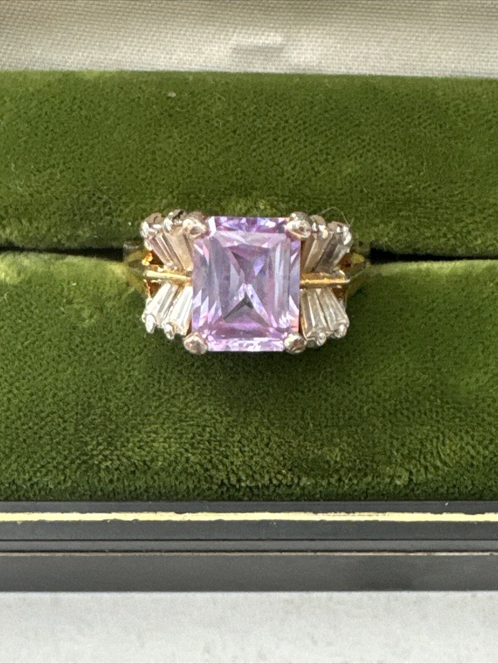 Women's Costume Jewelry Ring .925 Stamped Size 8 EDCO Crystal Glass ...