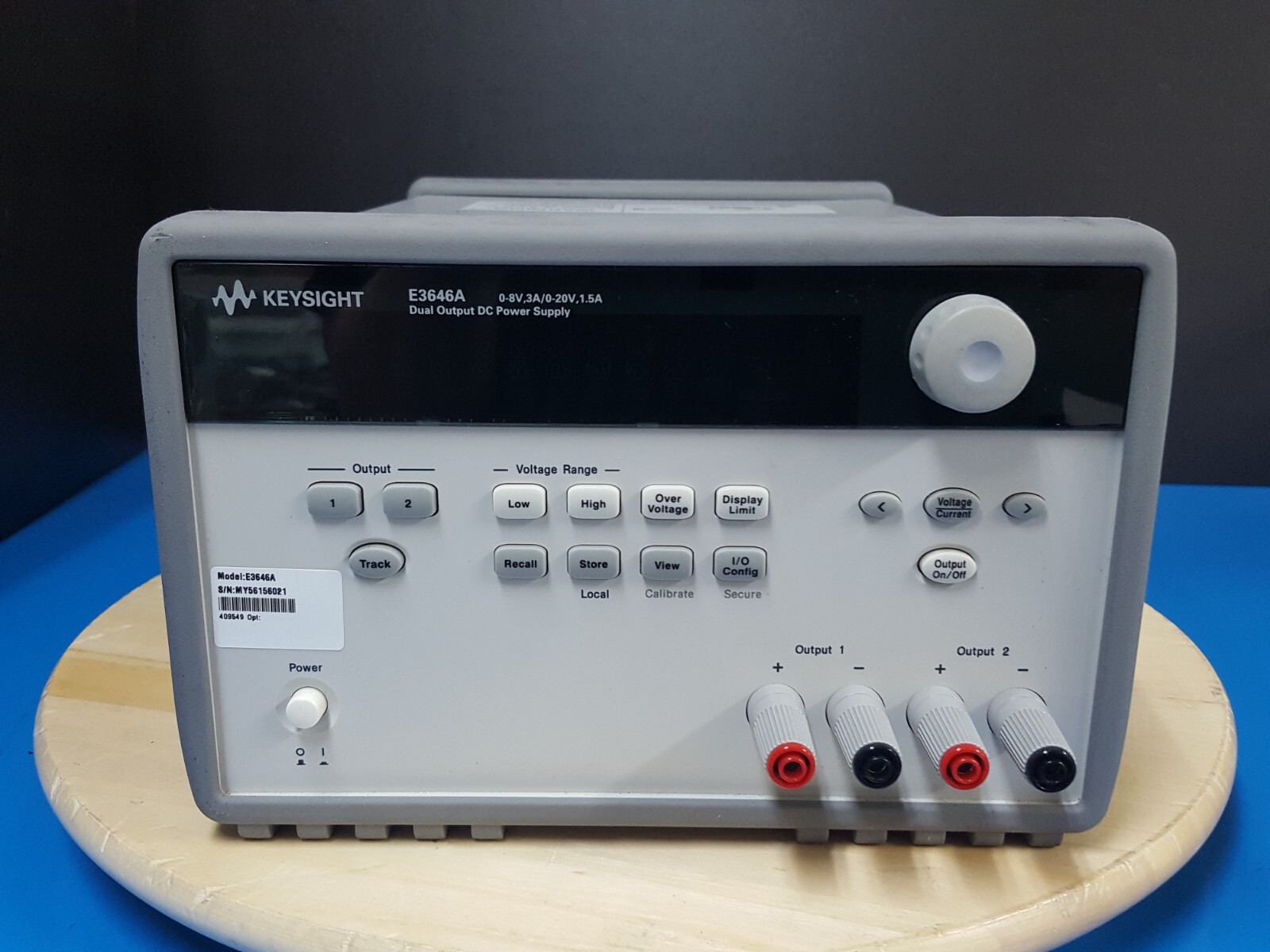 Agilent Keysight Dual Output DC Power Supply E3648A 0-8V 5A/0-20V 2.5A ...