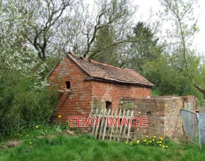 PHOTO FARM OUTHOUSE HERONS GATE FARM 2007 | eBay UK
