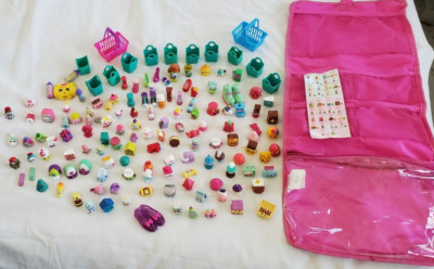 Shopkins Moose Figures Lot of 140 Shoes Donut Iron Food Basket Hat ...