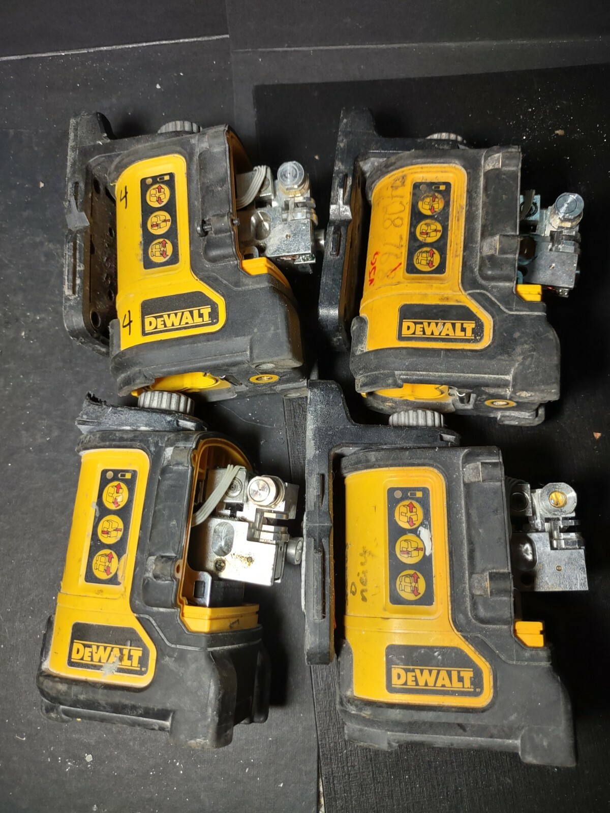(4) DEWALT DW089 laser level Lot- Not working AS IS LOT 2 | eBay