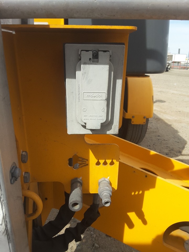 2017 Haulotte 5533A Towable Boom lift man lift Boomlift manlift Hours ...