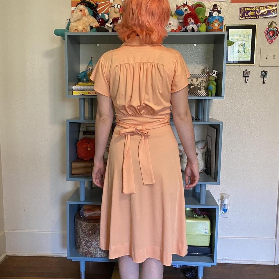 Vintage 1970s OOPS CALIFORNIA peach disco midi A line… - Gem