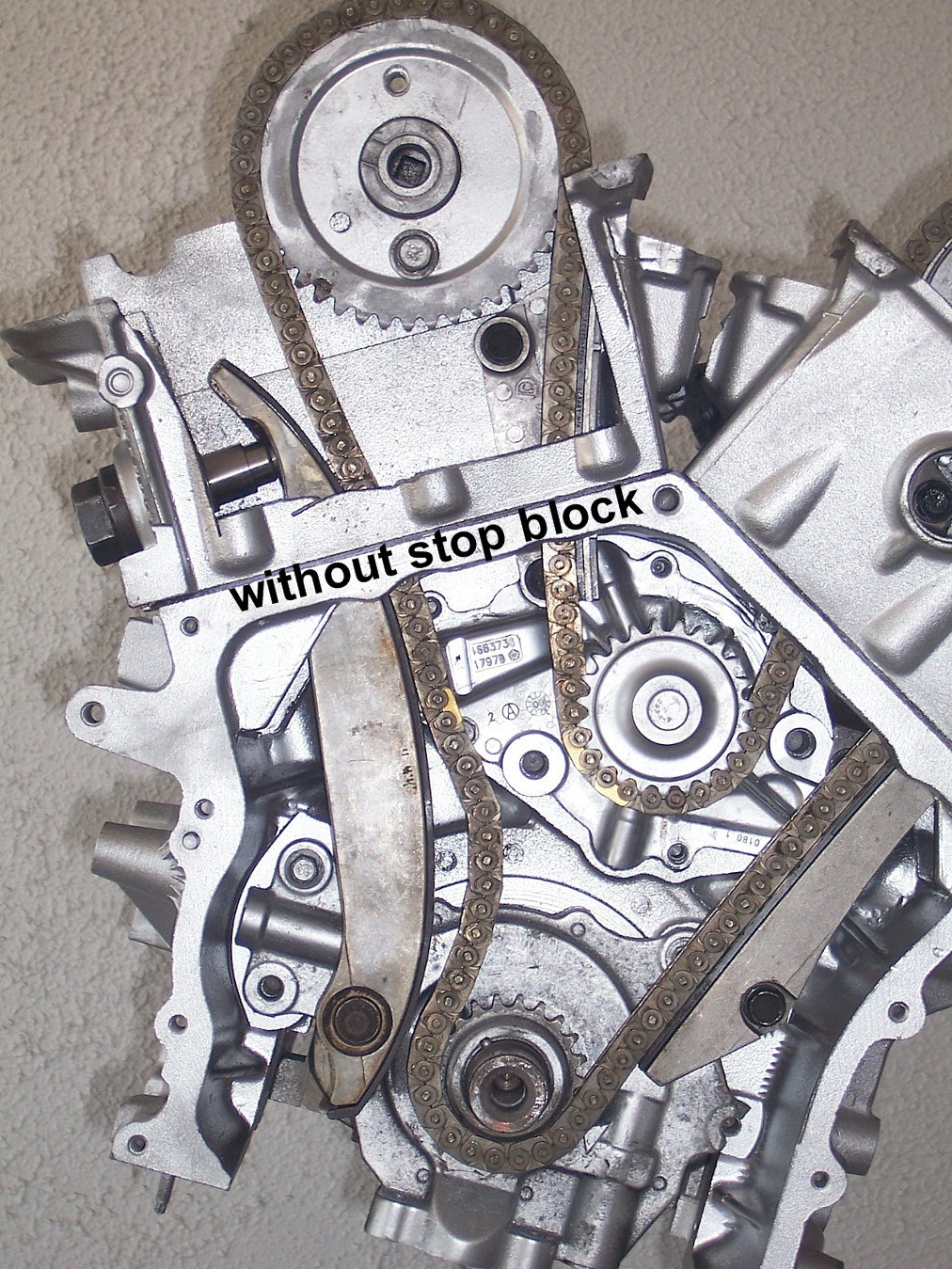 Timing Chain Stop Block w/used chain for Chrysler Dodge Plymouth 2.7L ...