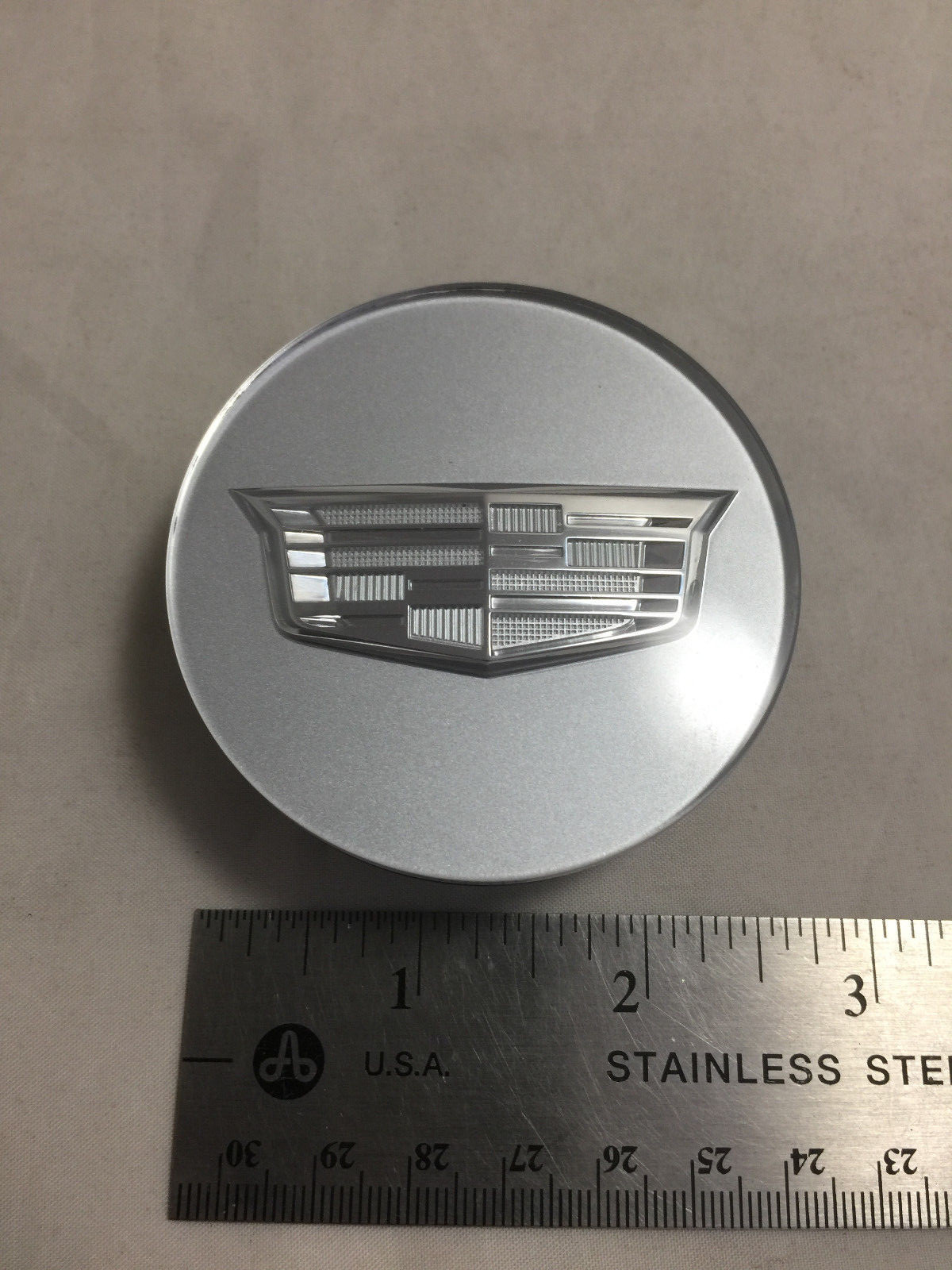 2005-15 Cadillac STS CTS V SRX DTS XTS Wheel Center Cap Hub Cover OE ...